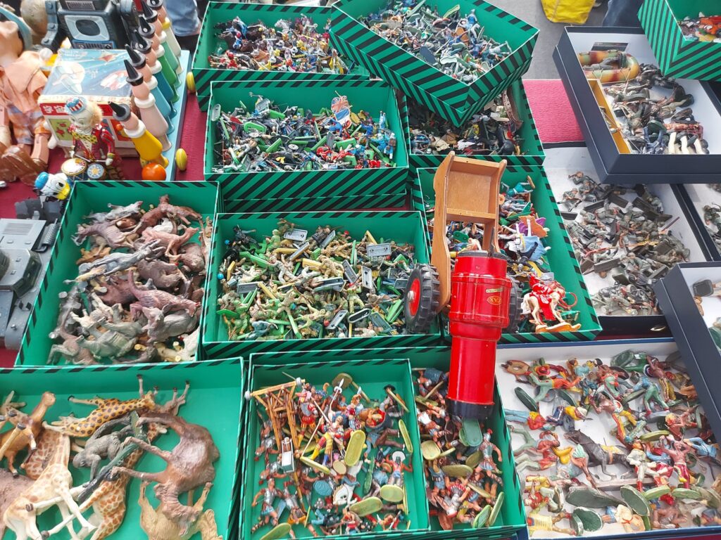 Treasures From Italian Toy Show New Figures - Stad's StuffStad's Stuff